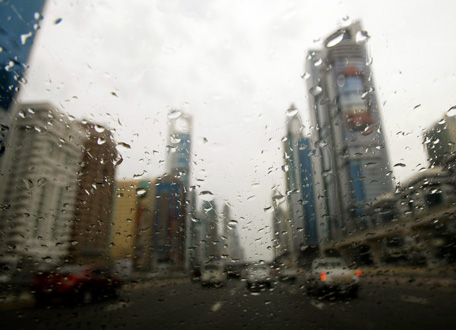 E24|7 readers capture rain in UAE - News in Images - Emirates24|7